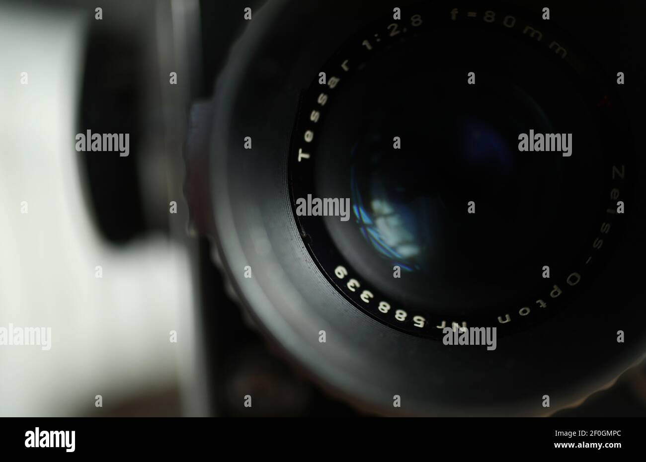 Hasselblad lens hi-res stock photography and images - Alamy