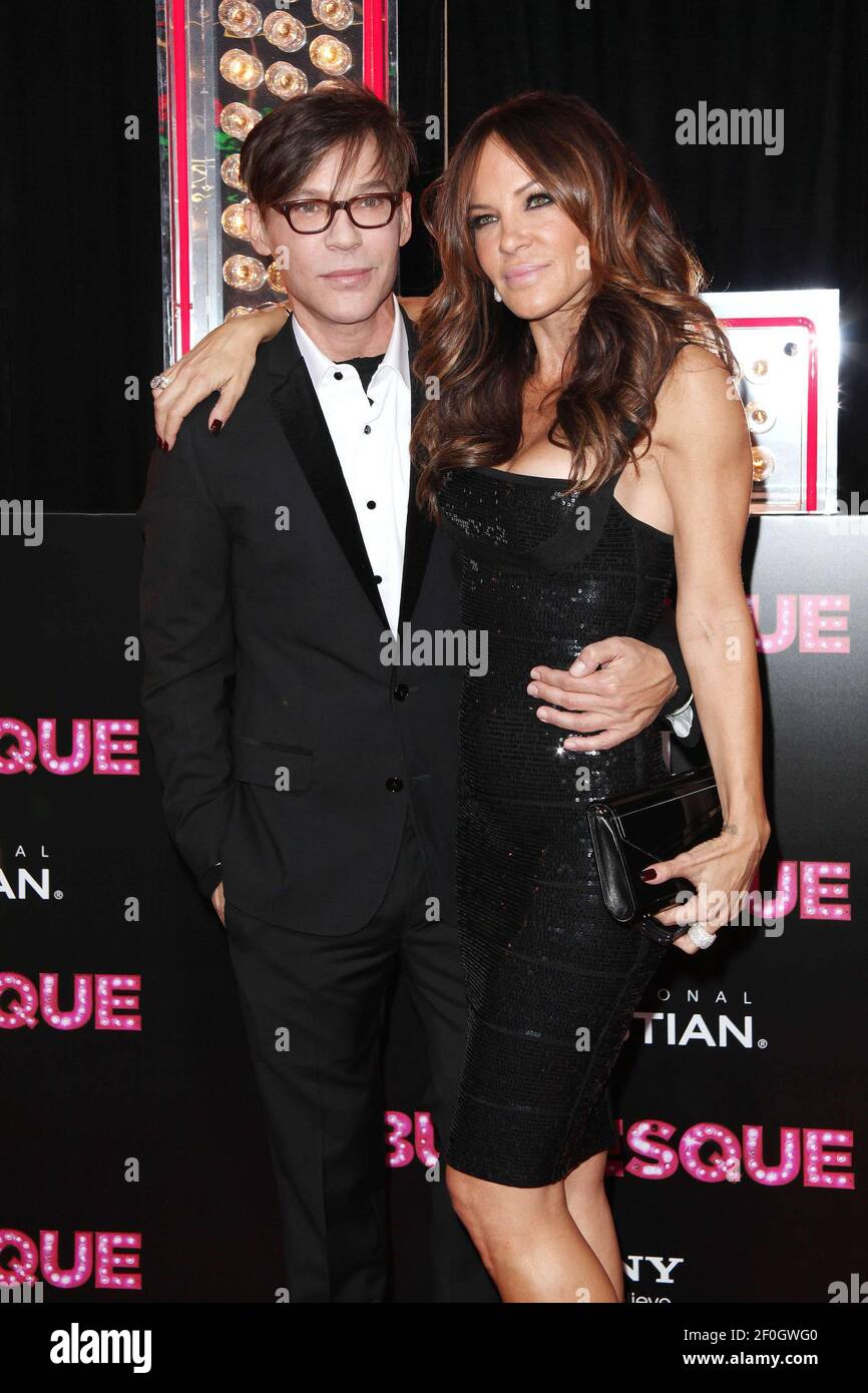 15 November 2010 - Hollywood, CA - Steven Antin and Robin Antin arrive ...