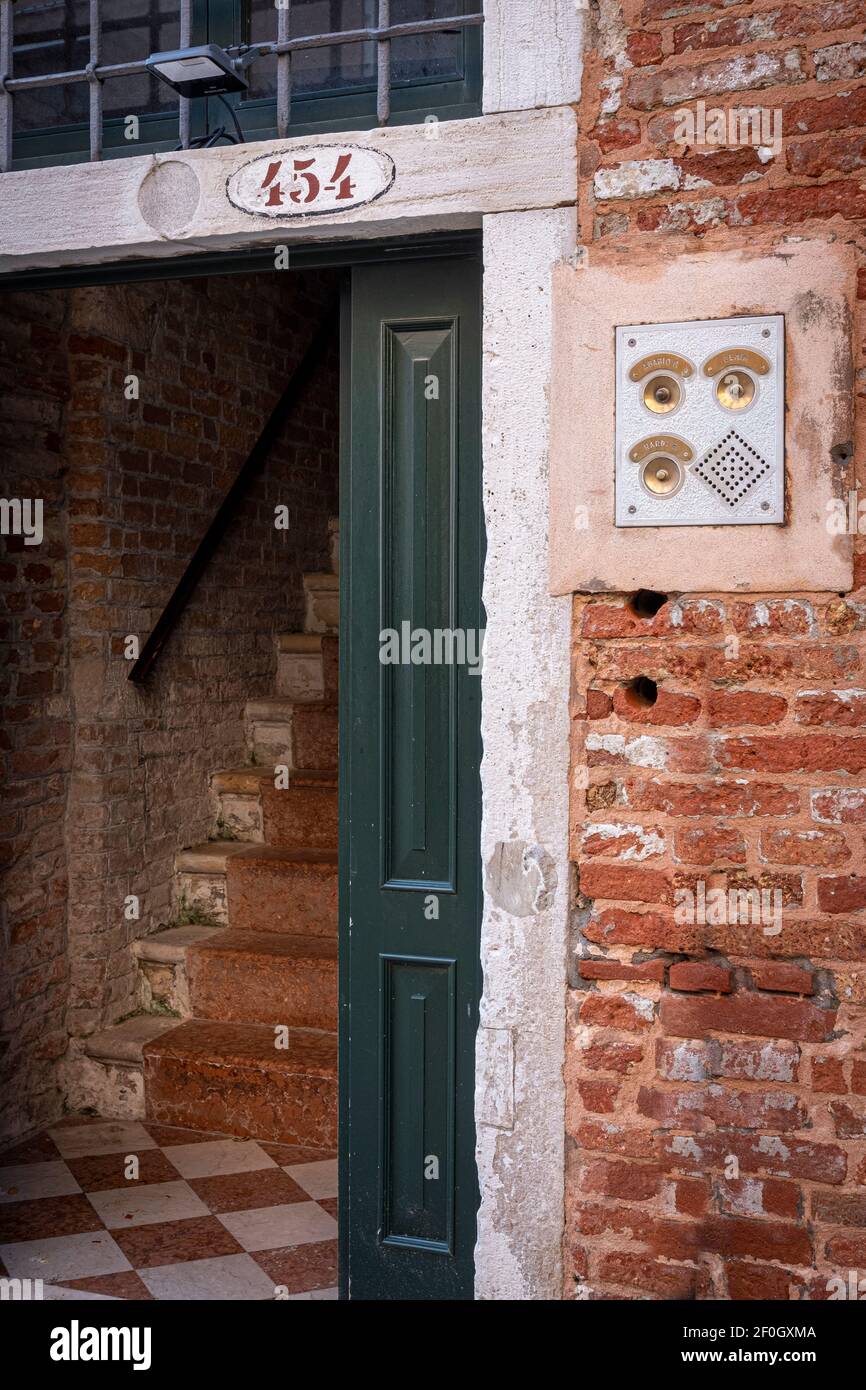 Venice, Italy. The crumbling facades of Venice Stock Photo - Alamy