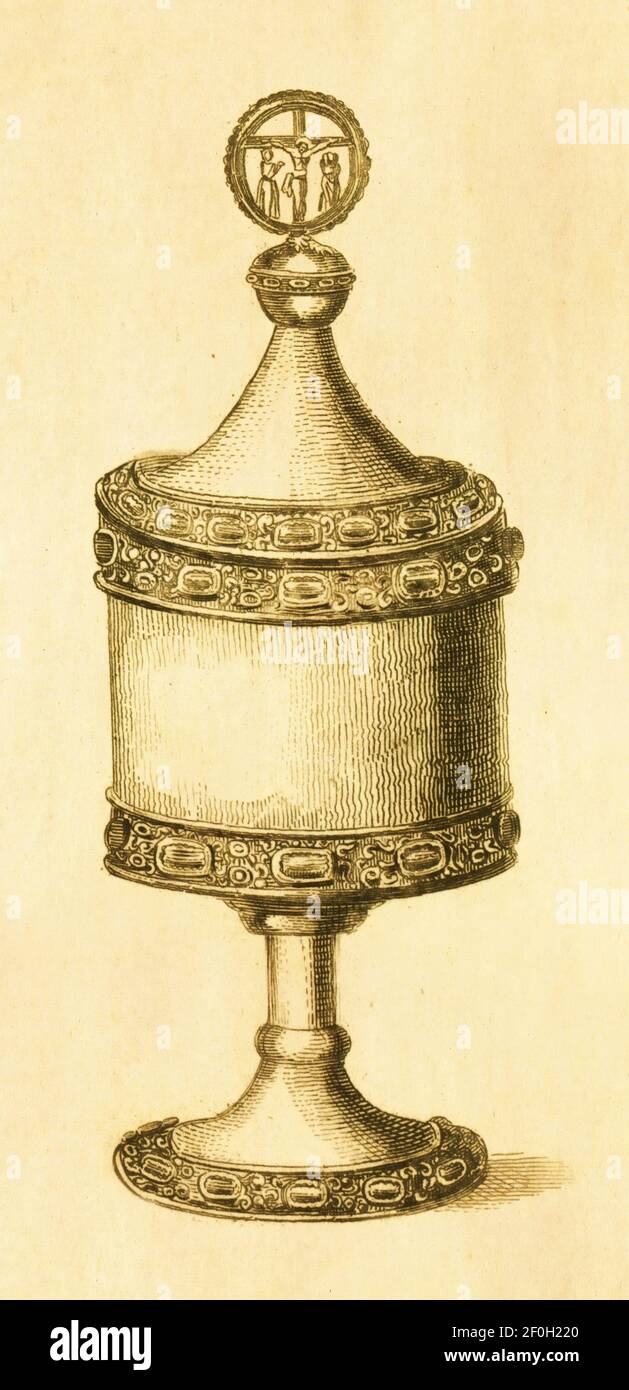 Antique medieval container hi-res stock photography and images - Alamy