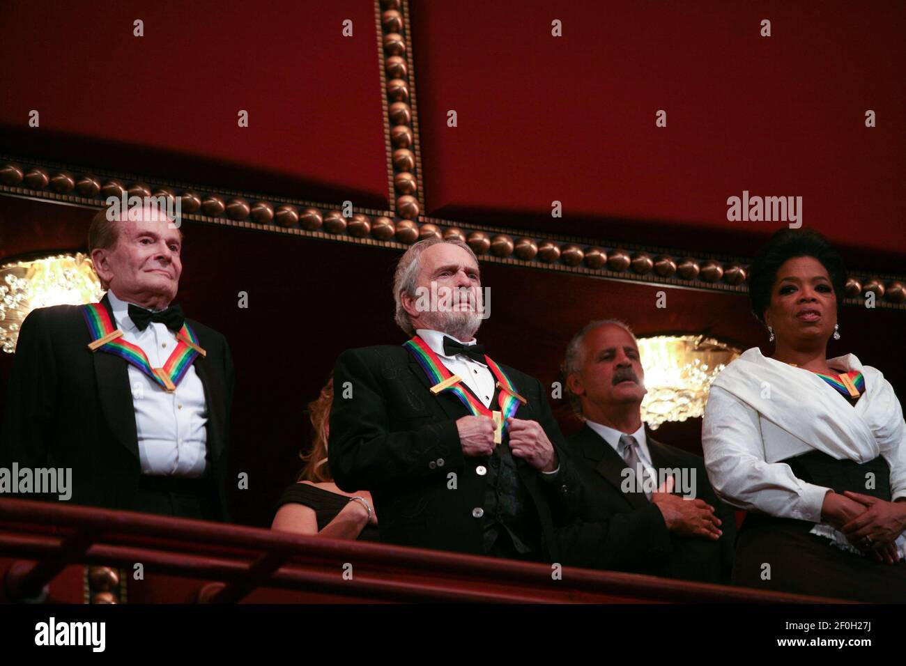 05 December 2010 Ã Washington, DC Ã President Barack Obama and First ...