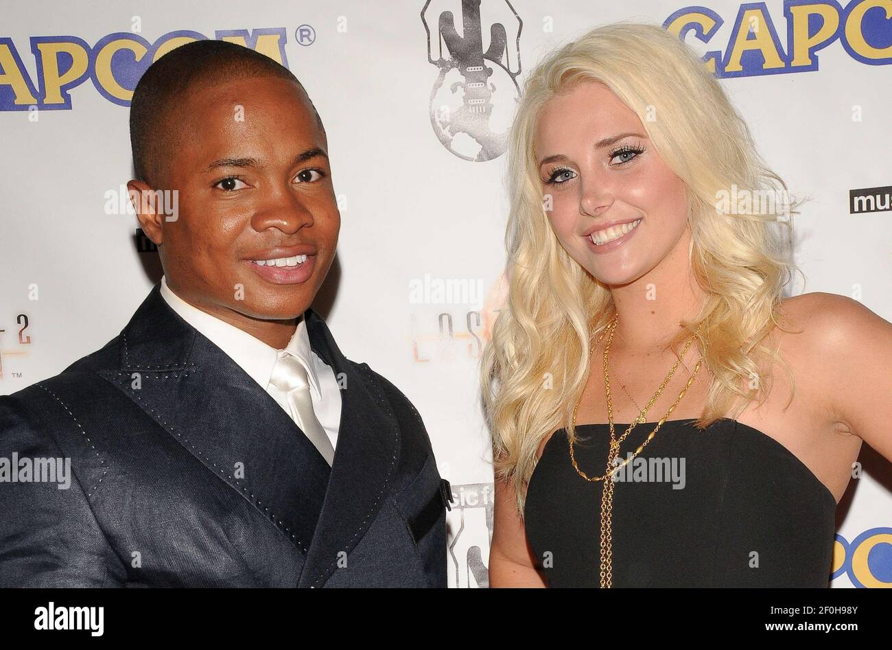 Sam Jones Iii Girlfriend