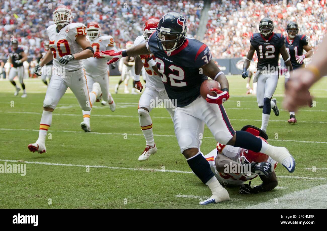Houston Texans running back Derrick Ward scored on a 42-yard touchdown ...
