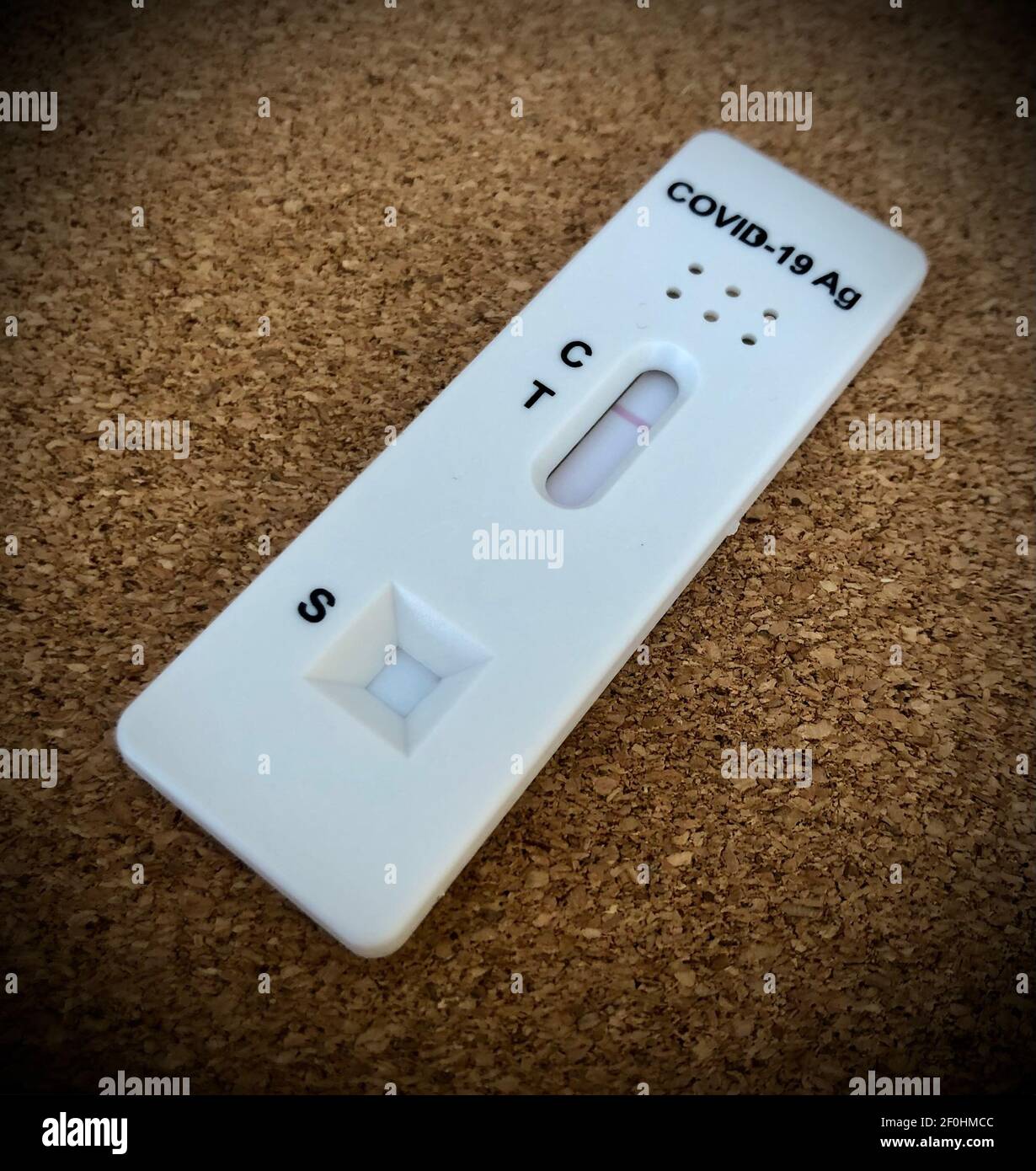 Non Exclusive: ***NO MAIL ONLINE UNLESS AGREED***Covid-19 Lateral Flow ...