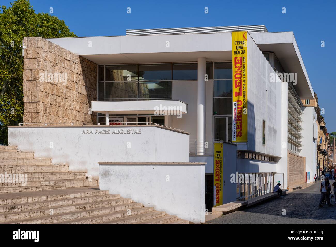 Peace building hi-res stock photography and images - Alamy