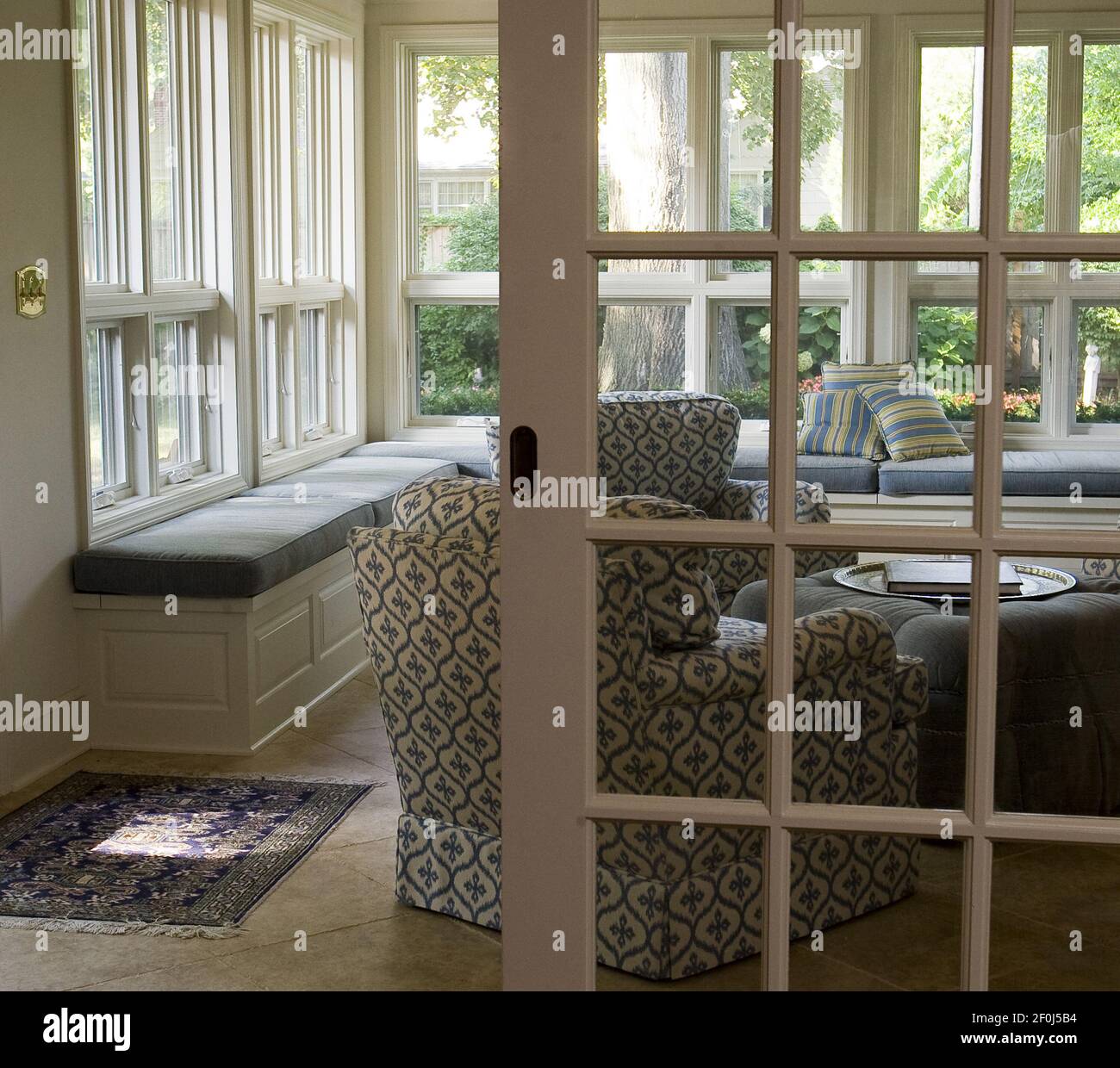 Jim and Judy Heeter, of Mission Hills, Kansas, converted their screened ...