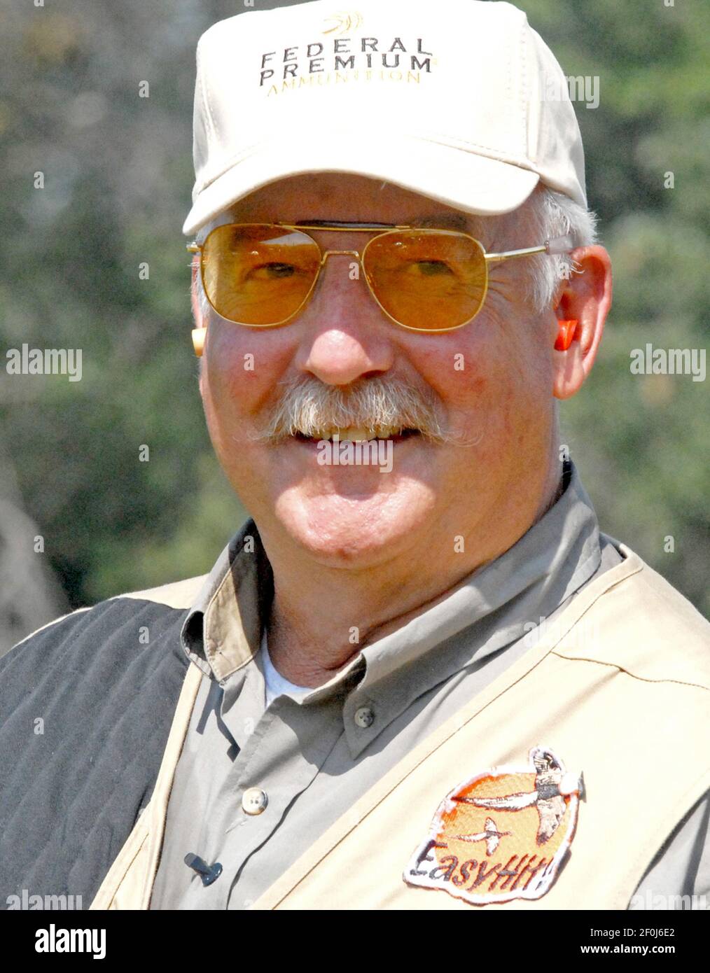 Tom Knapp holds the shotgun trick-shooting world record for the number ...