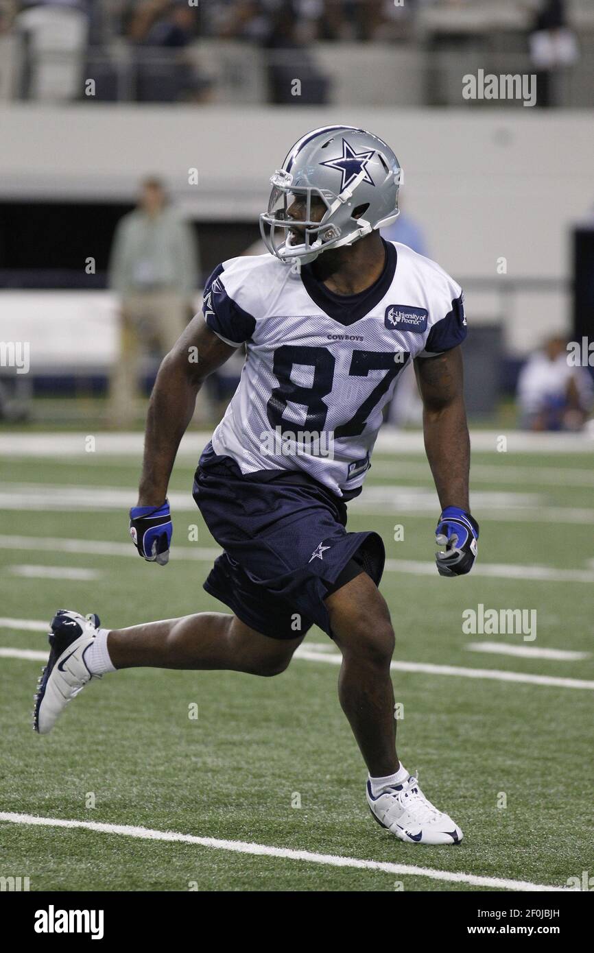 Dallas Cowboys tight end DajLeon Farr runs a pass route during the ...