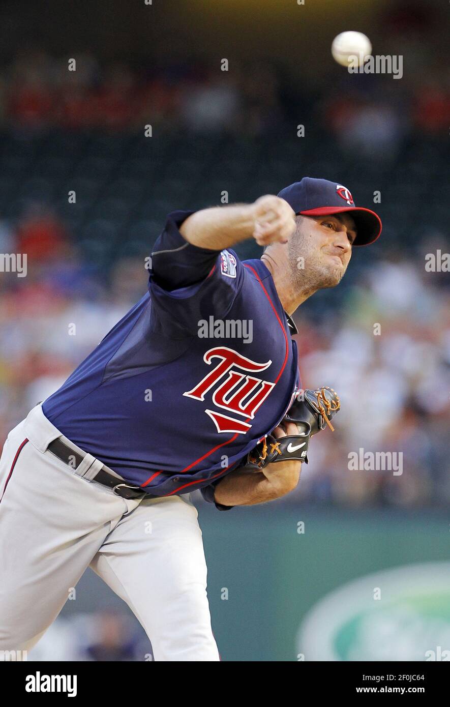 Minnesota Twins starting pitcher Nick Blackburn works against the Texas ...