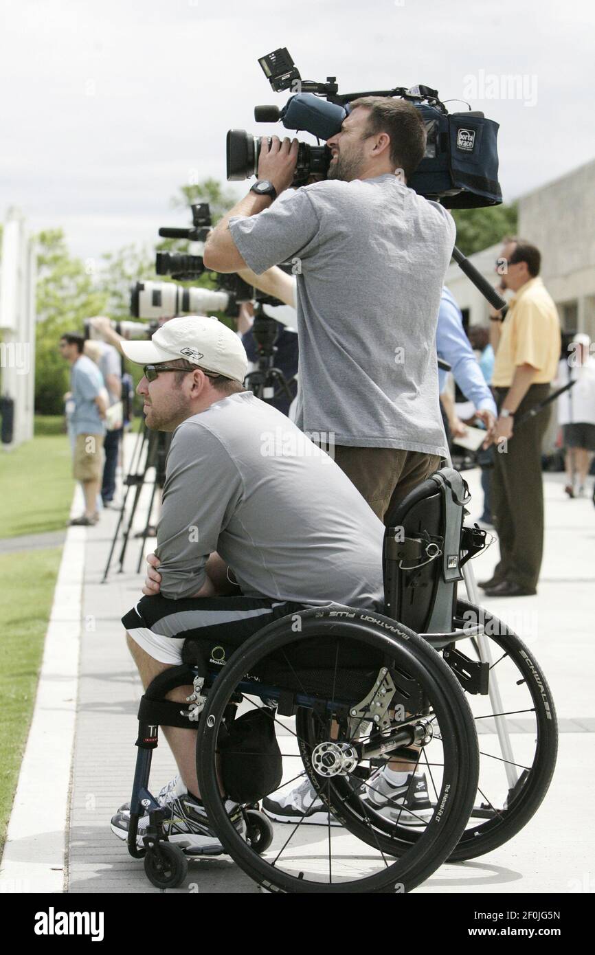 Rich Behm, the Dallas Cowboys scouting assistant who was paralyzed from ...
