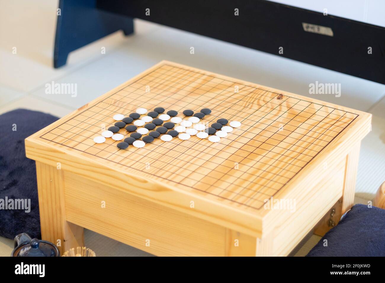 Board Game Go Table Japanese Chinese Asian traditional strategy game ...