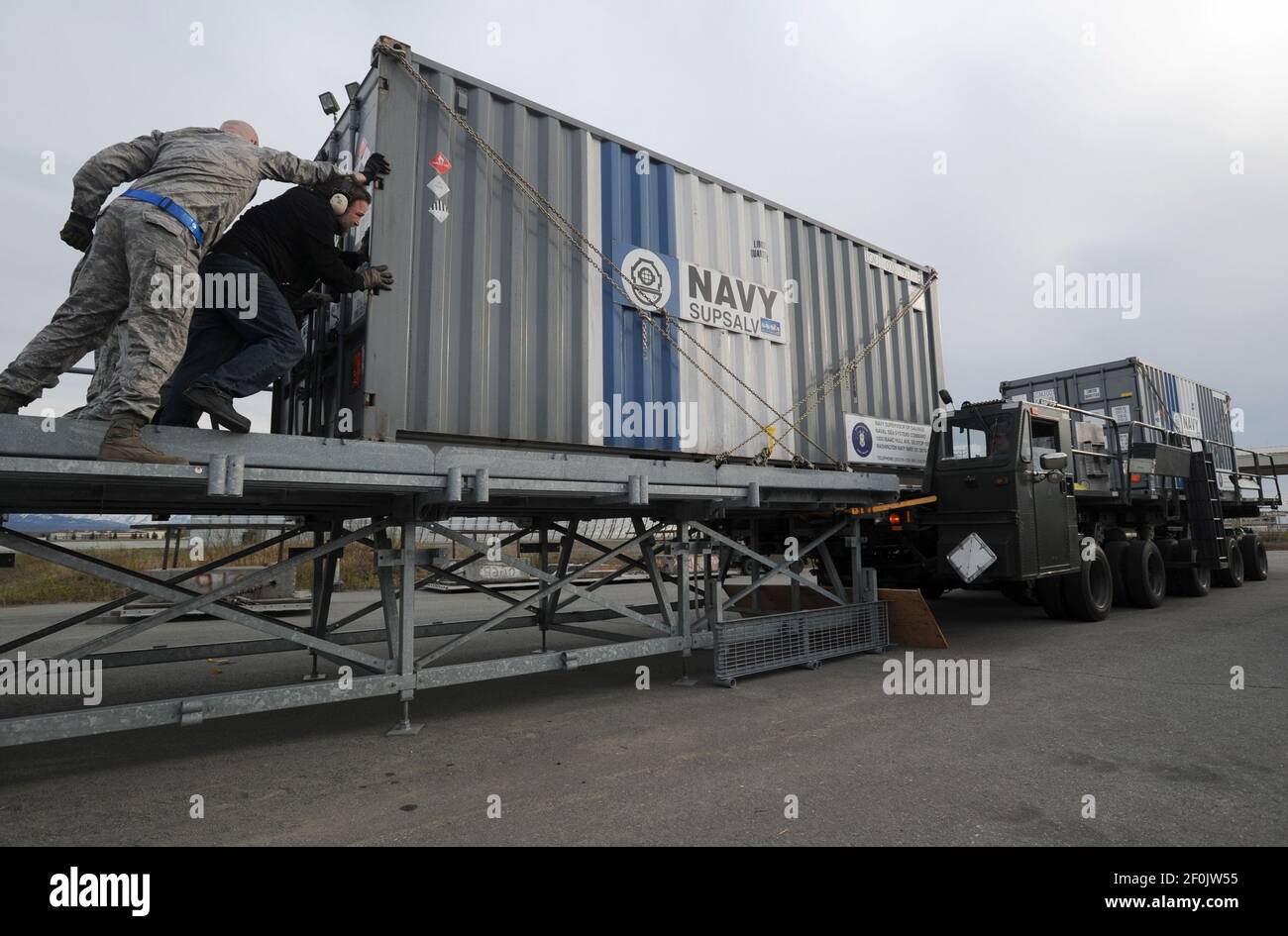 Alaska air cargo aircraft hi-res stock photography and images - Alamy