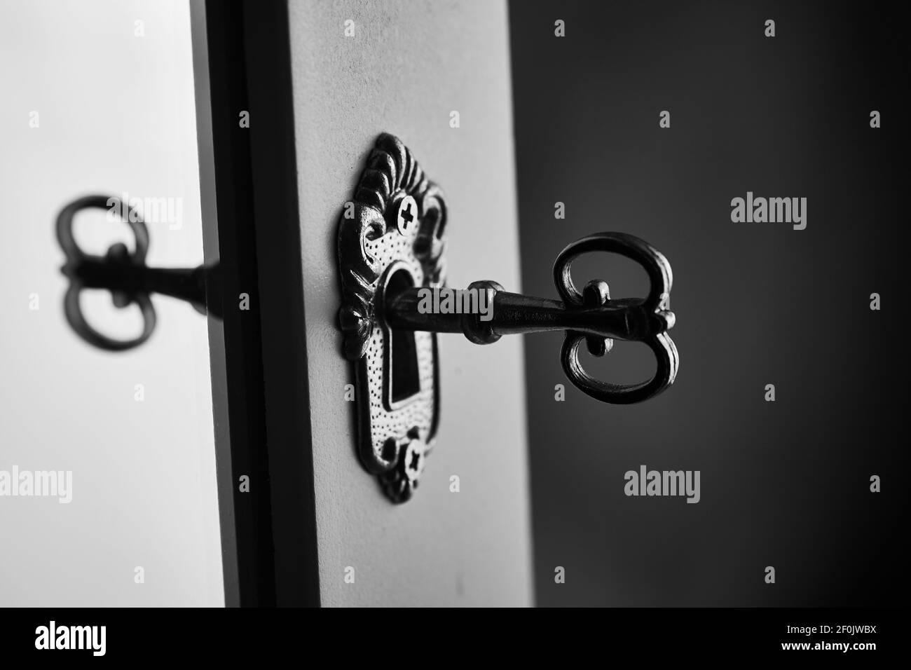 Security mirror hi-res stock photography and images - Alamy