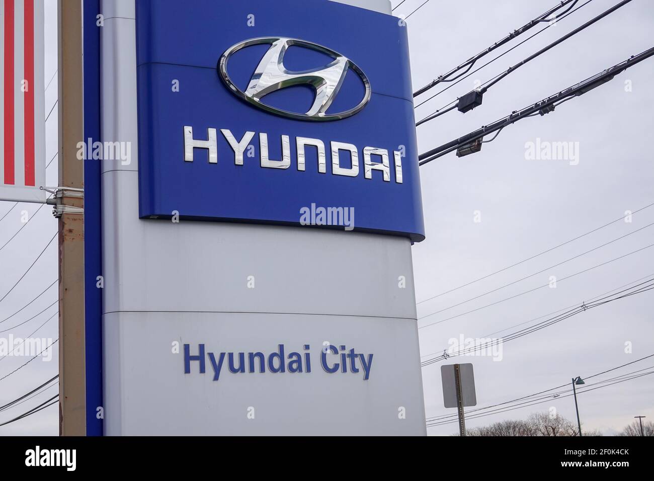 Car Dealership Entrance High Resolution Stock Photography and Images ...