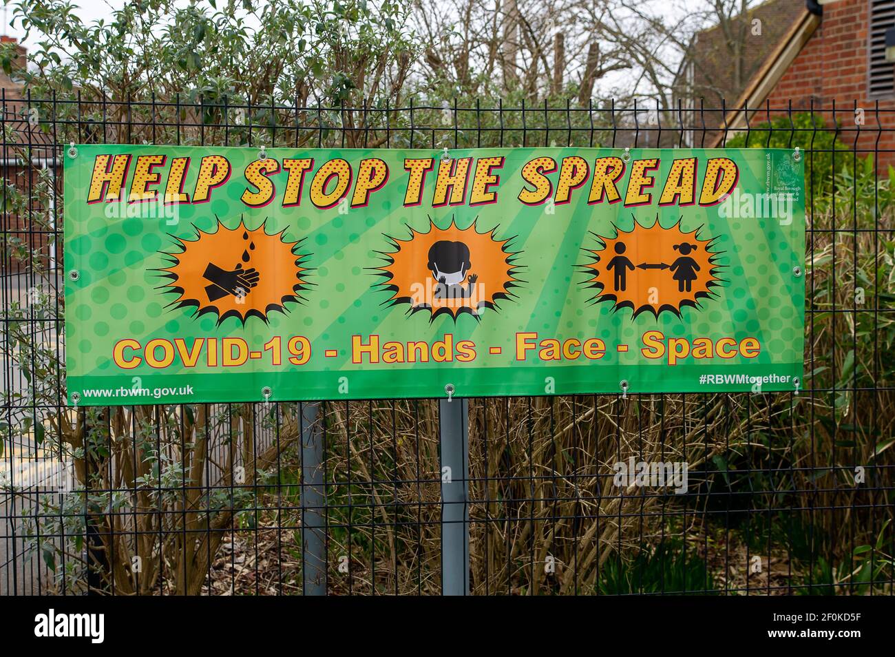 School open for key workers children hi-res stock photography and ...