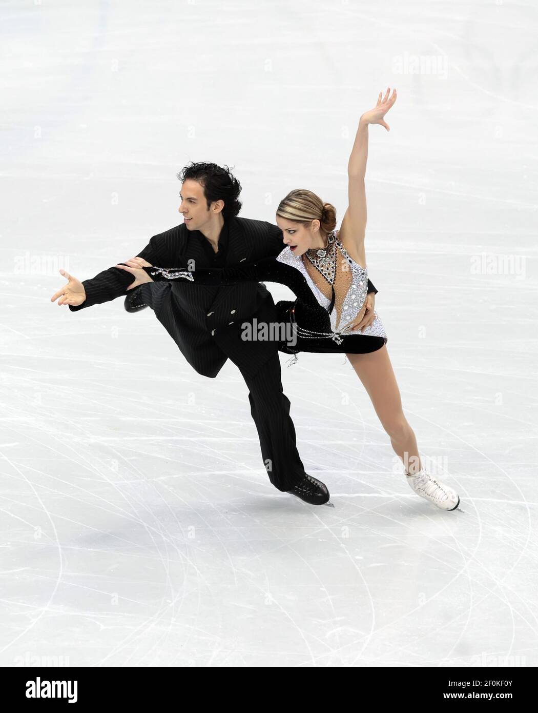 Tanith Belbin and Benjamin Agosto of the United States skate in the ...