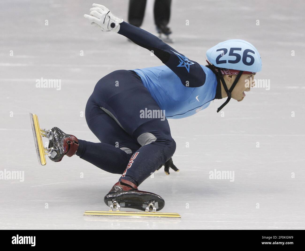 Apolo Anton Ohno of the United States skates his way to bronze in the ...