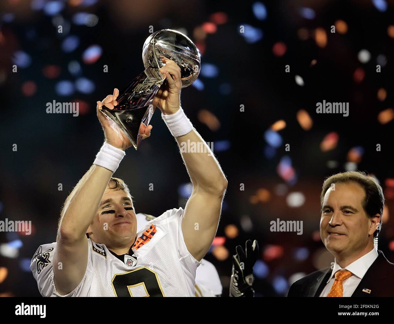 New Orleans Saints quarterback Drew Brees and celebrates with the ...