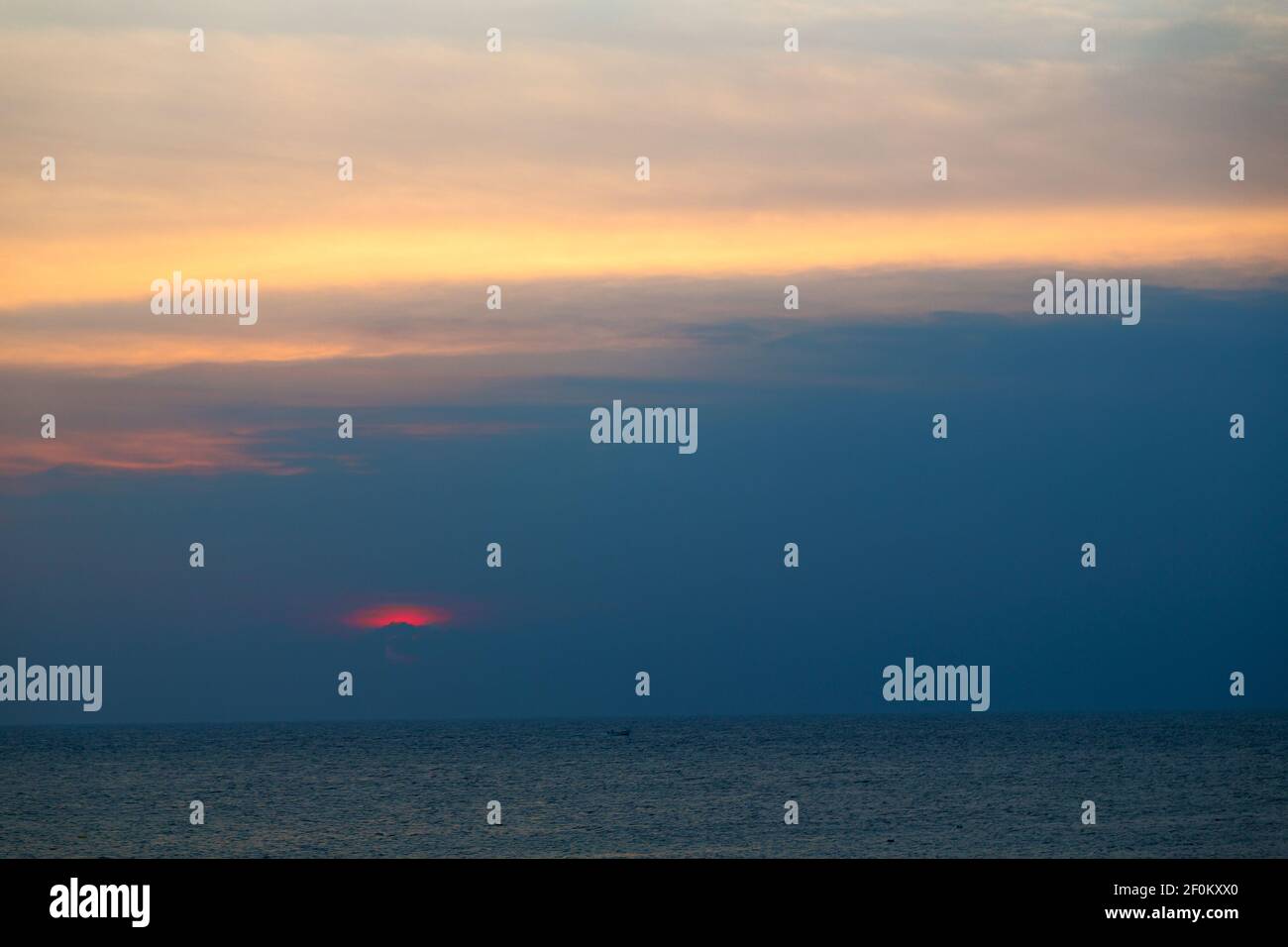Blurred sun falling down hi-res stock photography and images - Alamy