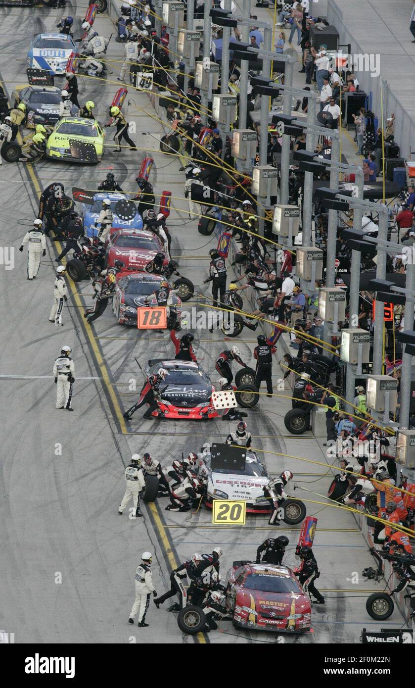 Pit row in high gear during NASCAR Nationwide Series Ford 300 race at ...