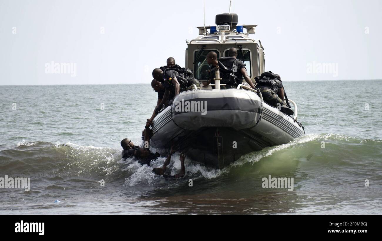Cameroonian and Nigerian Special Forces Groups collaborate during ...