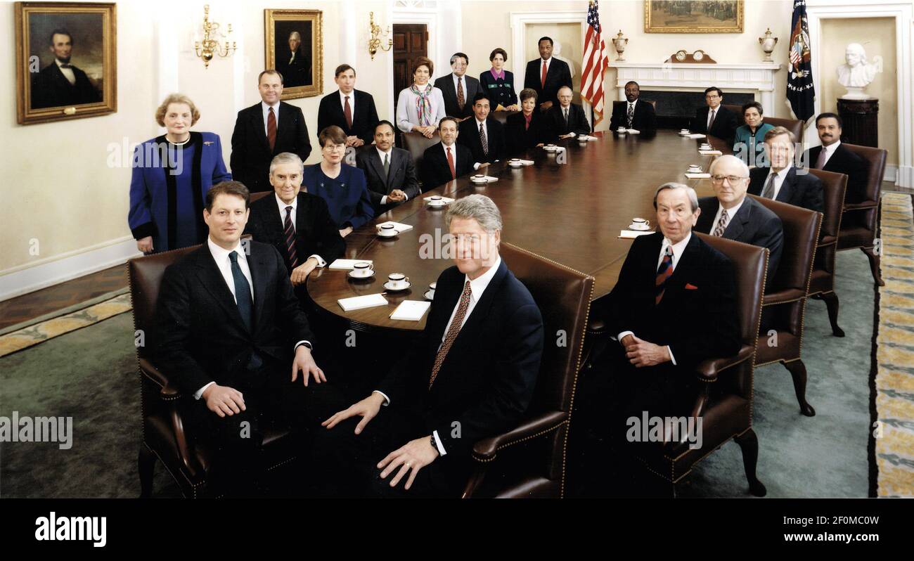 Official photo of United States President Bill Clinton's Cabinet taken ...
