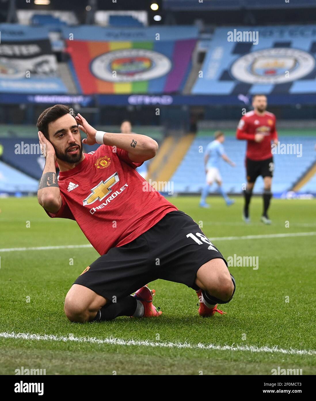 Manchester United's Bruno Fernandes celebrates scoring their side's ...