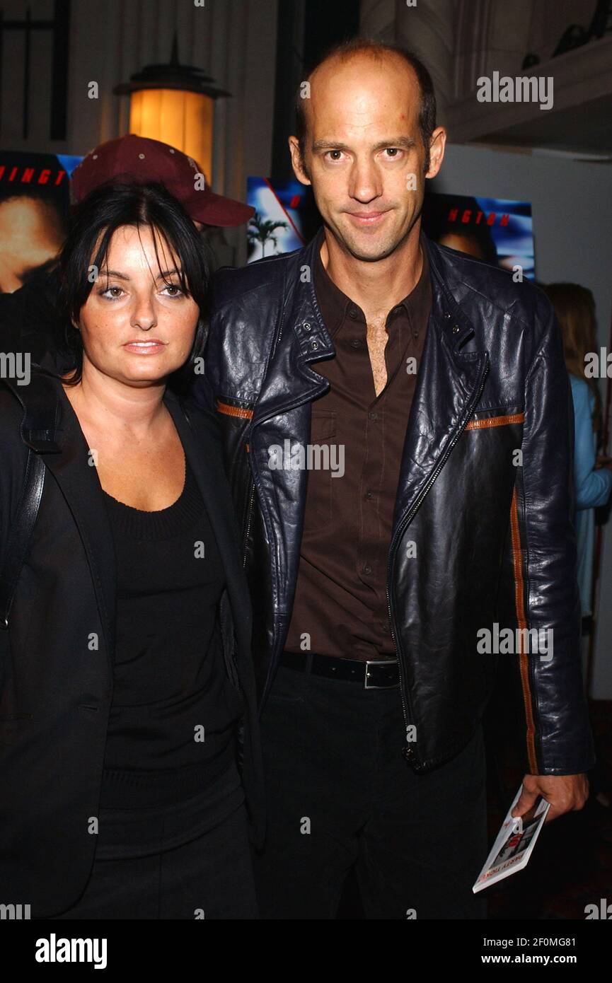 Anthony Edwards and his wife Jeanine attend the "Out Of Time" premiere ...