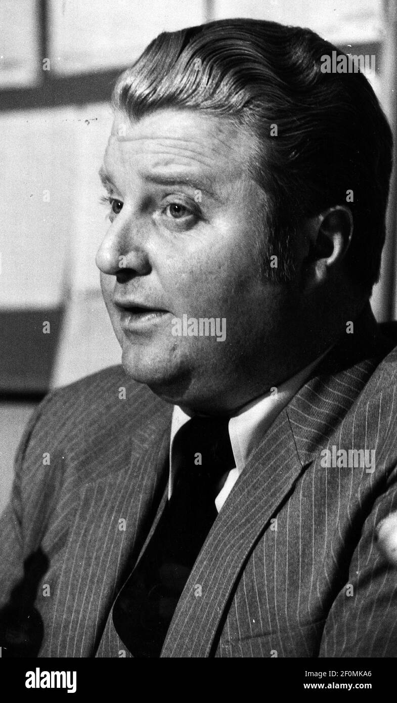 Jon Burge, as Acting Chicago Police Department Commander of the ...