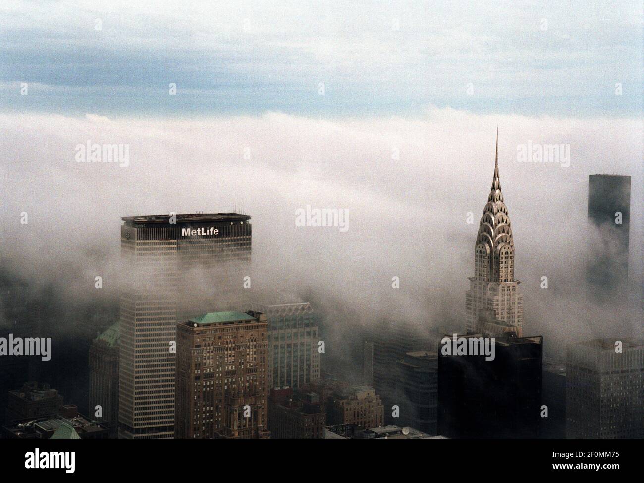 The Midtown Manhattan skyline showing the Chrysler Building and the Met ...