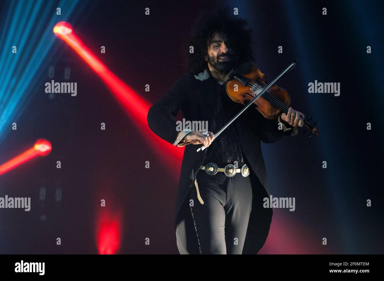 Ara Malikian plays his violin during the performance.Armenian-Spanish ...