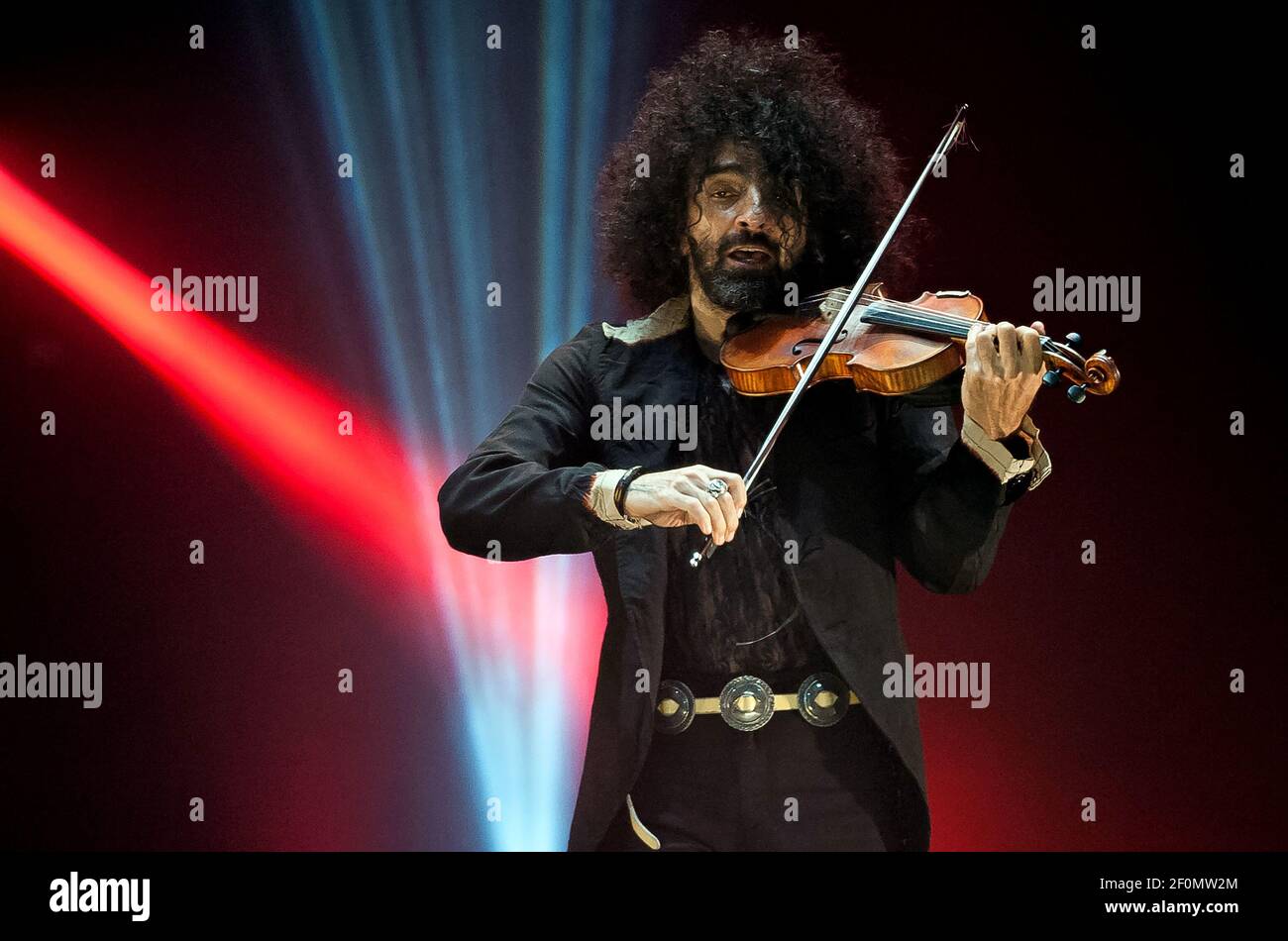 Ara Malikian plays his violin during the performance.Armenian-Spanish ...