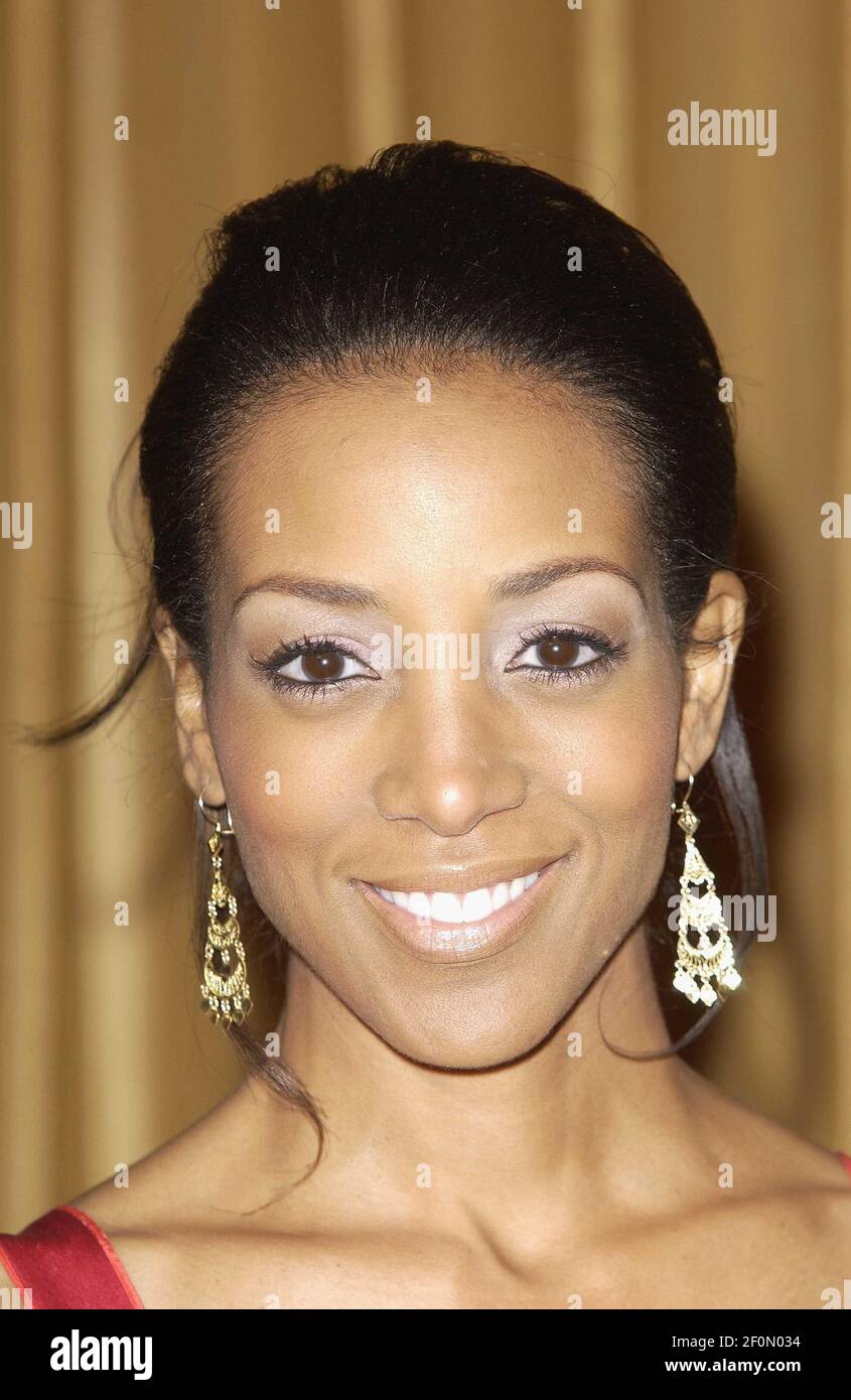 29 January 2005 - Beverly Hills, California - Shaun Robinson. 57th ...