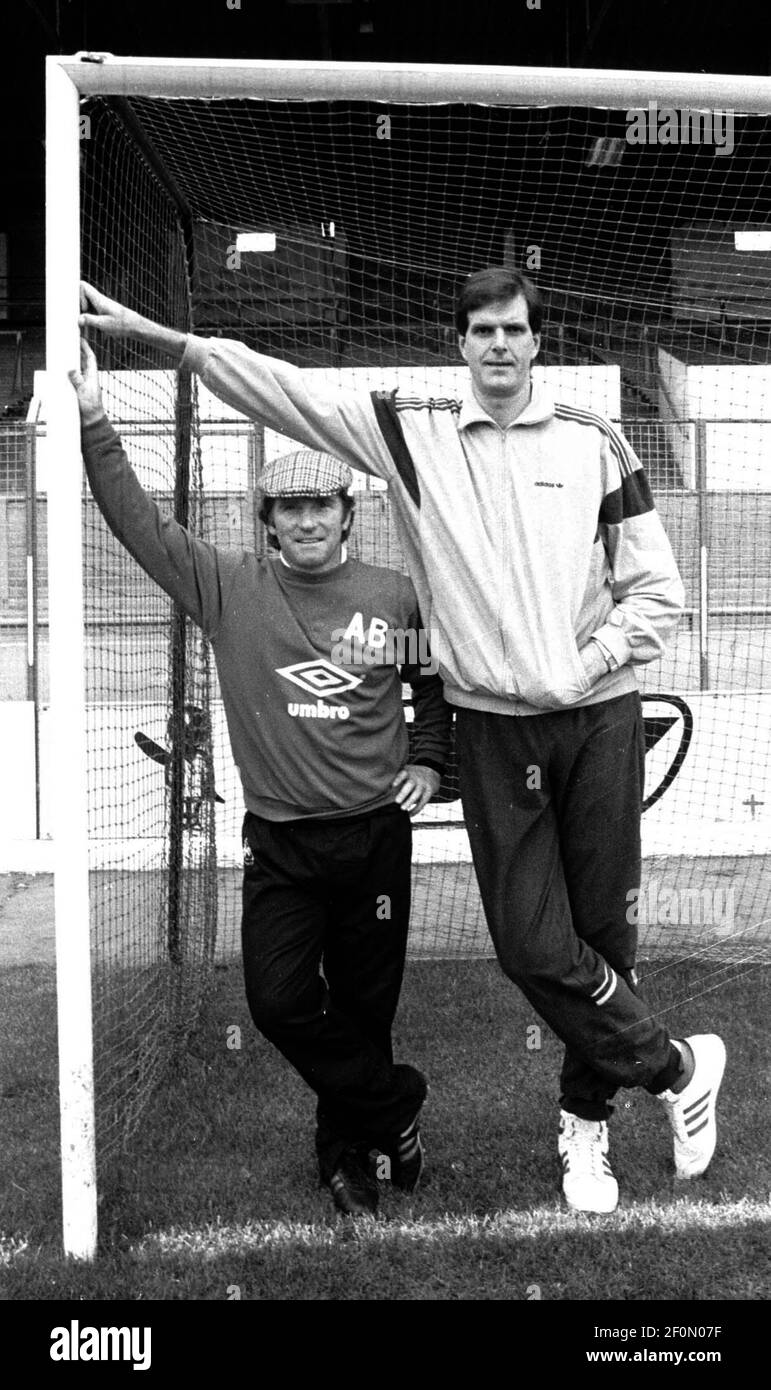 Alan ball football hi-res stock photography and images - Alamy