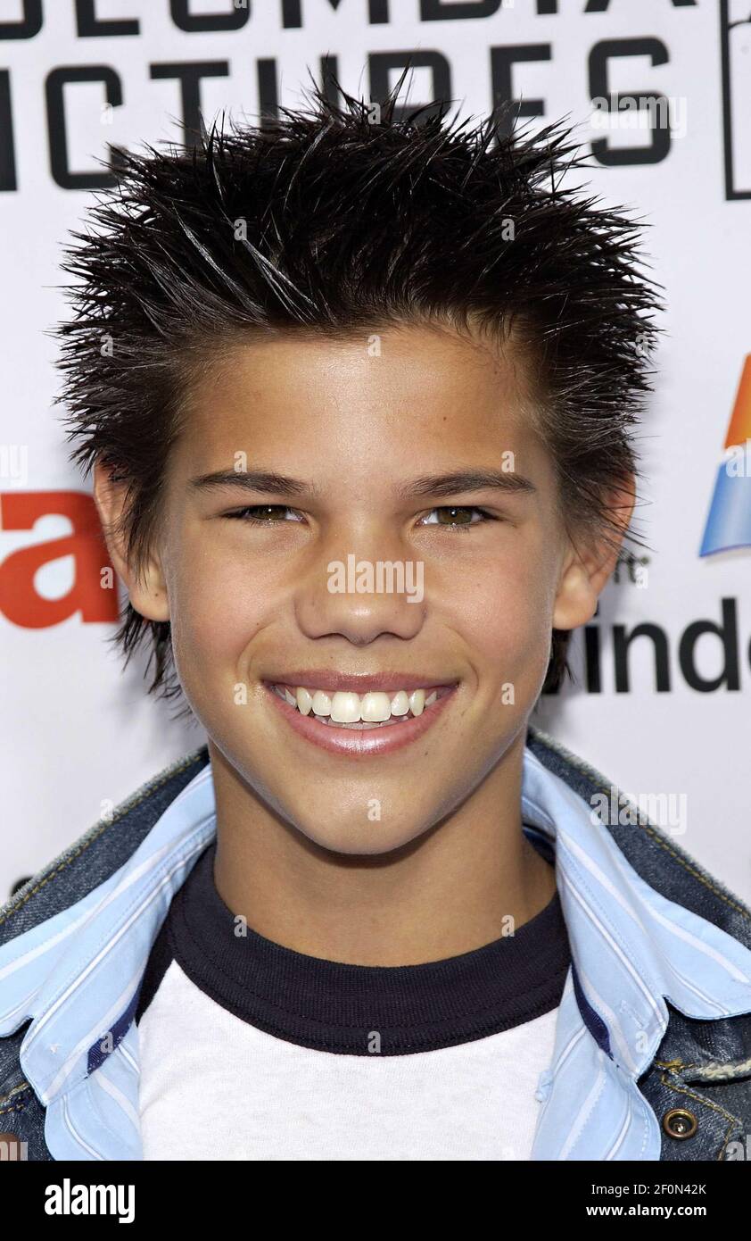 Shark Boy And Lava Girl Taylor Lautner