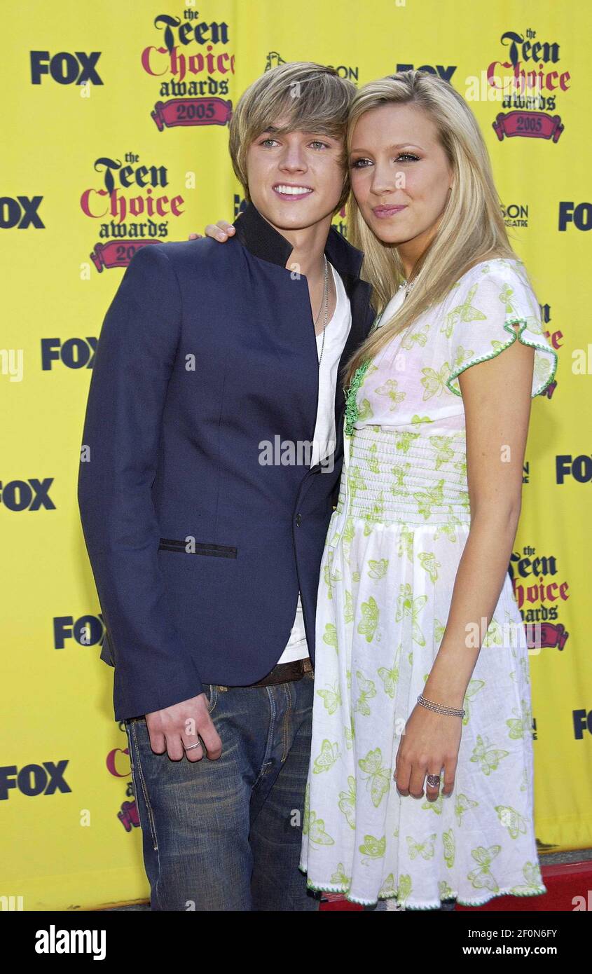 14 August 2005 - Universal City, California - Jesse McCartney and guest ...