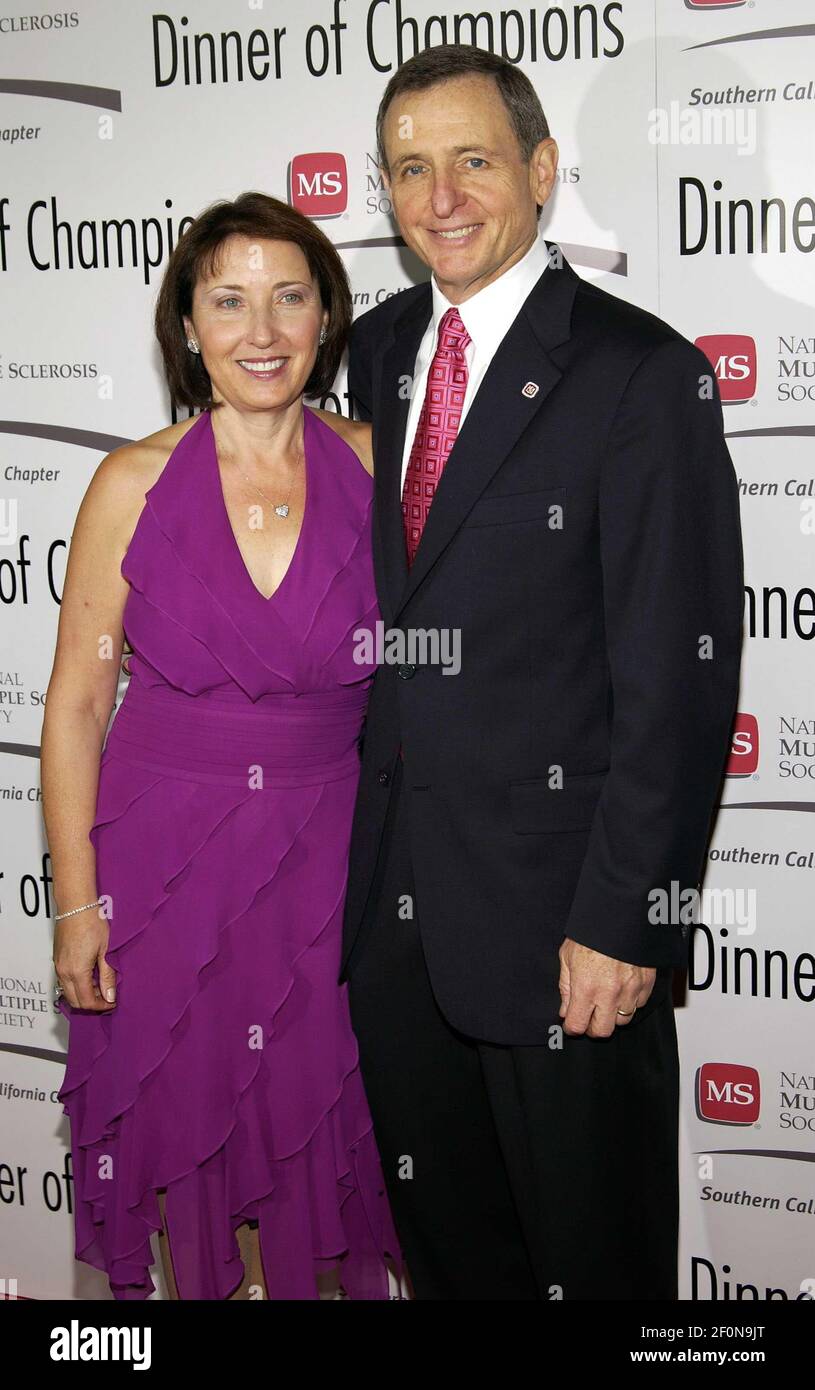 16 September 2005 - Hollywood, California - Tom Sherak. Dinner of ...