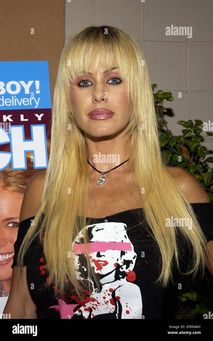 21 September 2005 - Hollywood, California - Shauna Sands. Pets And ...