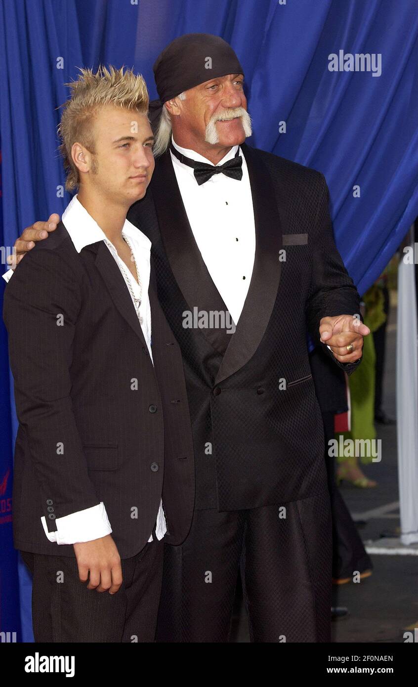 25 September 2005 - Hollywood, California - Hulk Hogan and son Nick ...