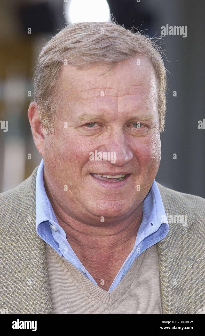 9 October 2005 - Westwood, California - Ken Howard. "Dreamer" Los ...