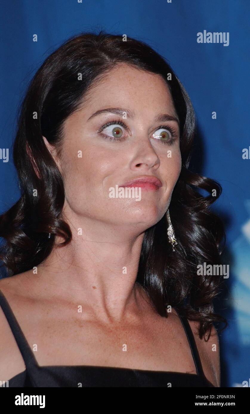 10 January 2006 - Los Angeles, California - Robin Tunney of "Prison ...