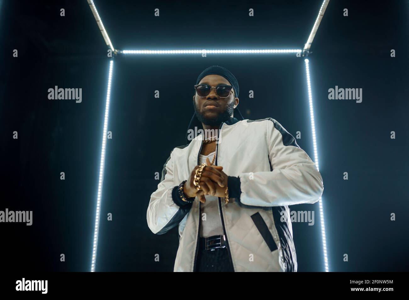 Rapper freestyle hi-res stock photography and images - Alamy