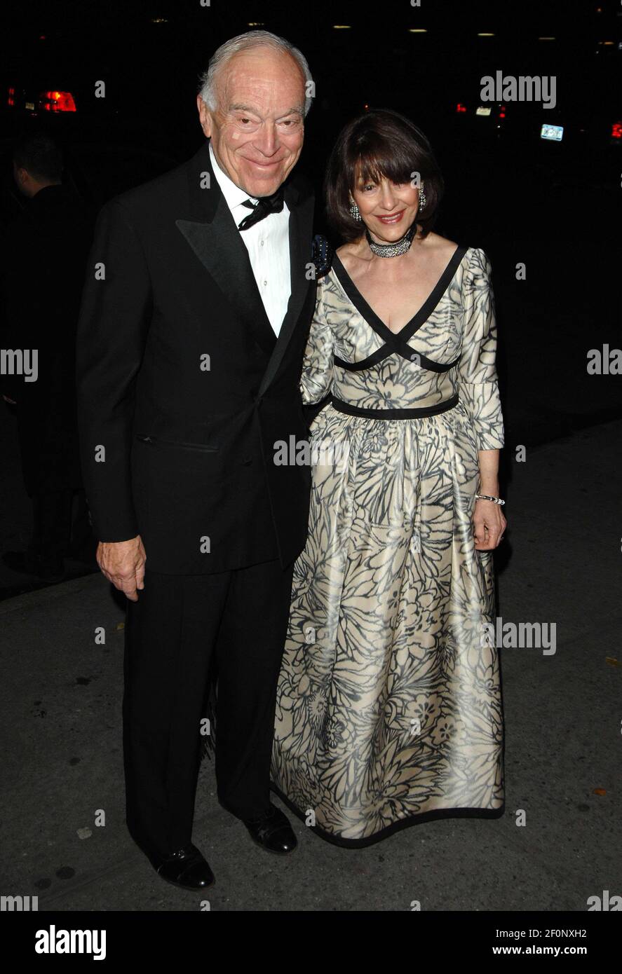 29 November 2007 - New York , NY - Leonard Lauder and Evelyn Lauder at ...