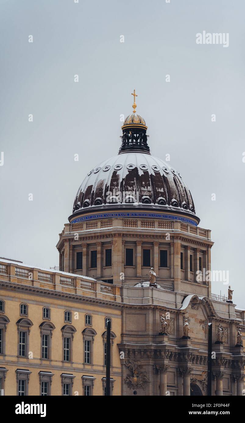 Europe snow dome hi-res stock photography and images - Alamy