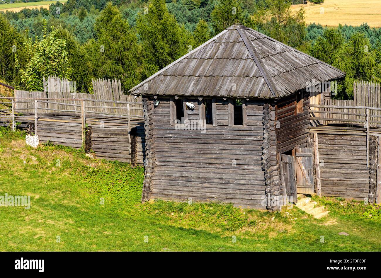 Podzamcze, Poland - August 25, 2020: Wooden defense walls and tower of ...