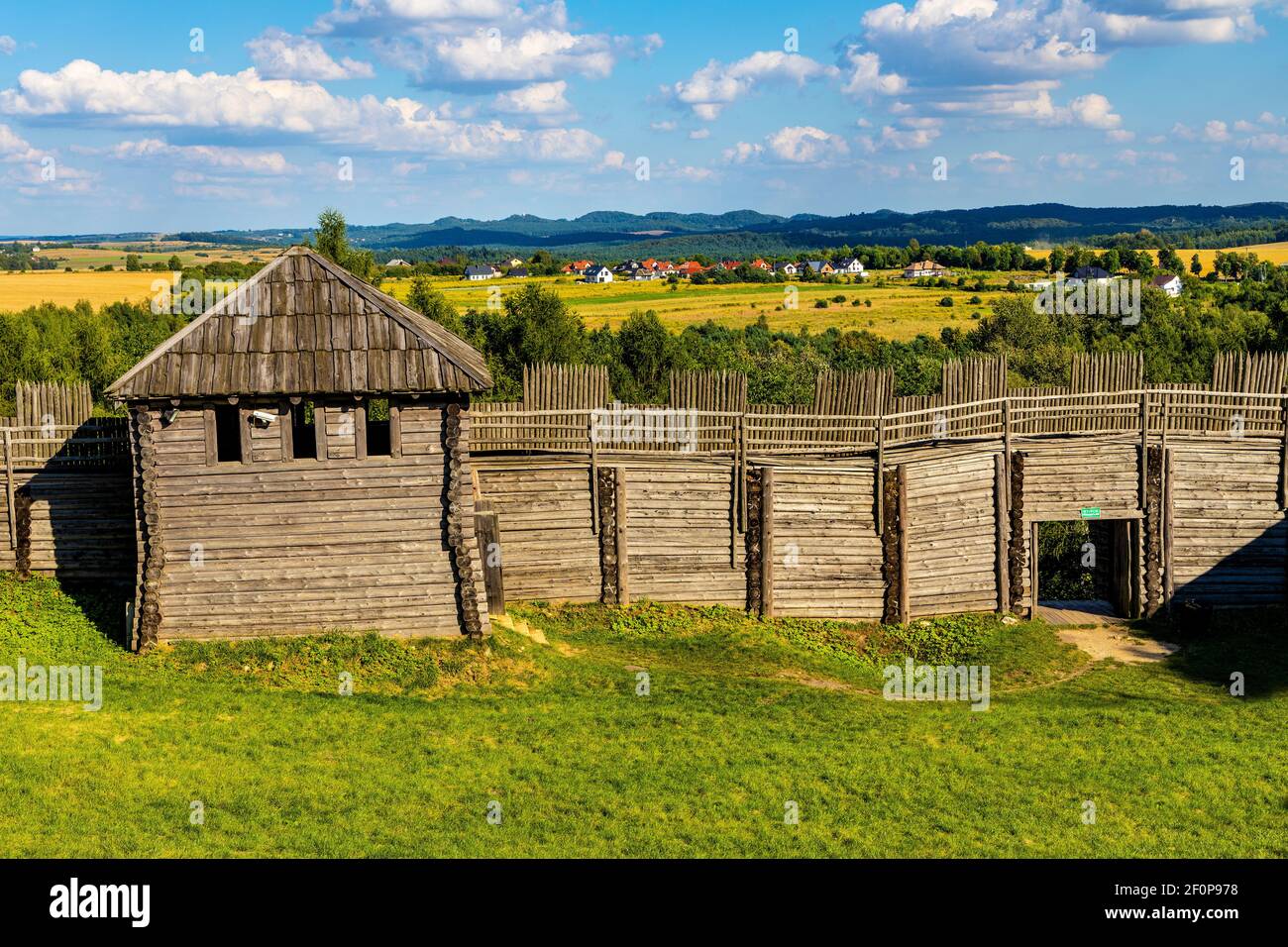 Podzamcze, Poland - August 25, 2020: Wooden defense walls and tower of ...