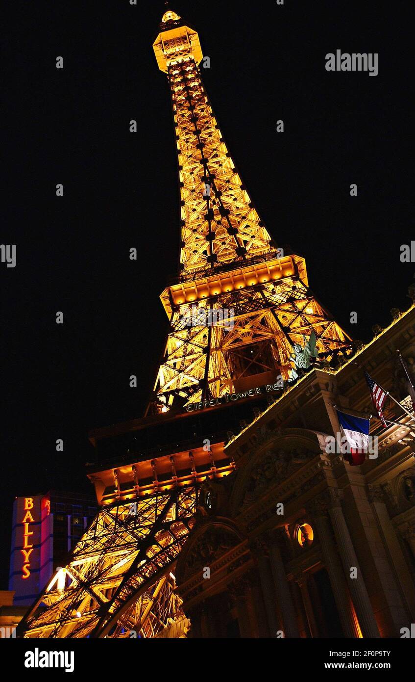 18 March 2006 - Las Vegas, Nevada - The Paris Hotel. The Famous Strip ...