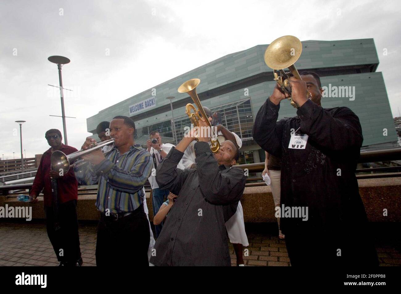 26 August 2006 - New Orleans, Louisiana - World renowned trumpeters (l ...