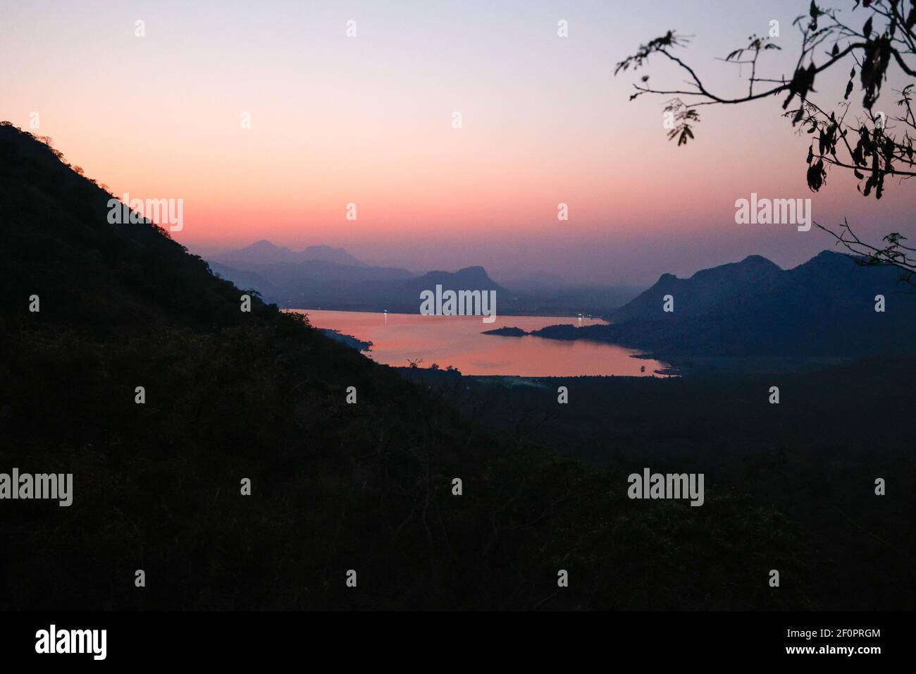 Palani kodaikanal road hi-res stock photography and images - Alamy