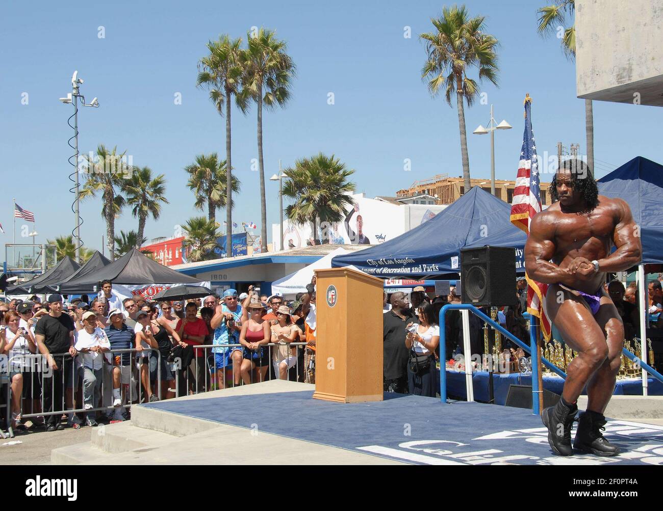 Venice Beach Muscle Wallpaper